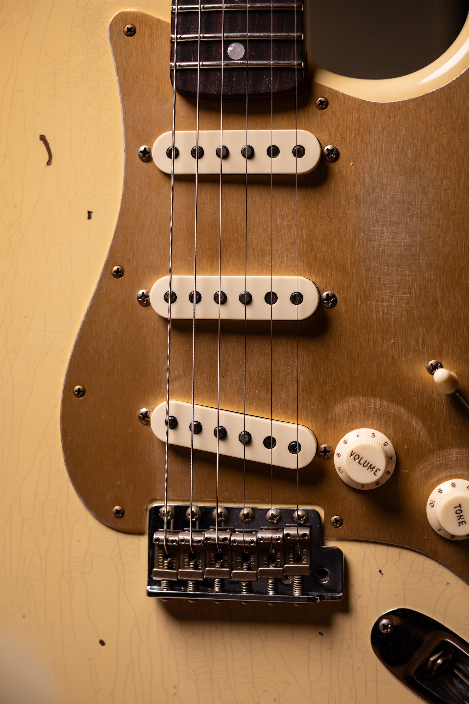 Pikachu Masterball PSA 10 - Pokemon 151 - #025 – luckypullscards